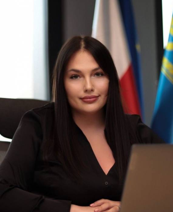 Erusa to wiodący deweloper i wykonawca elektrowni słonecznych.