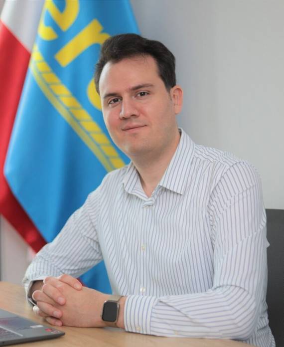 Erusa to wiodący deweloper i wykonawca elektrowni słonecznych.